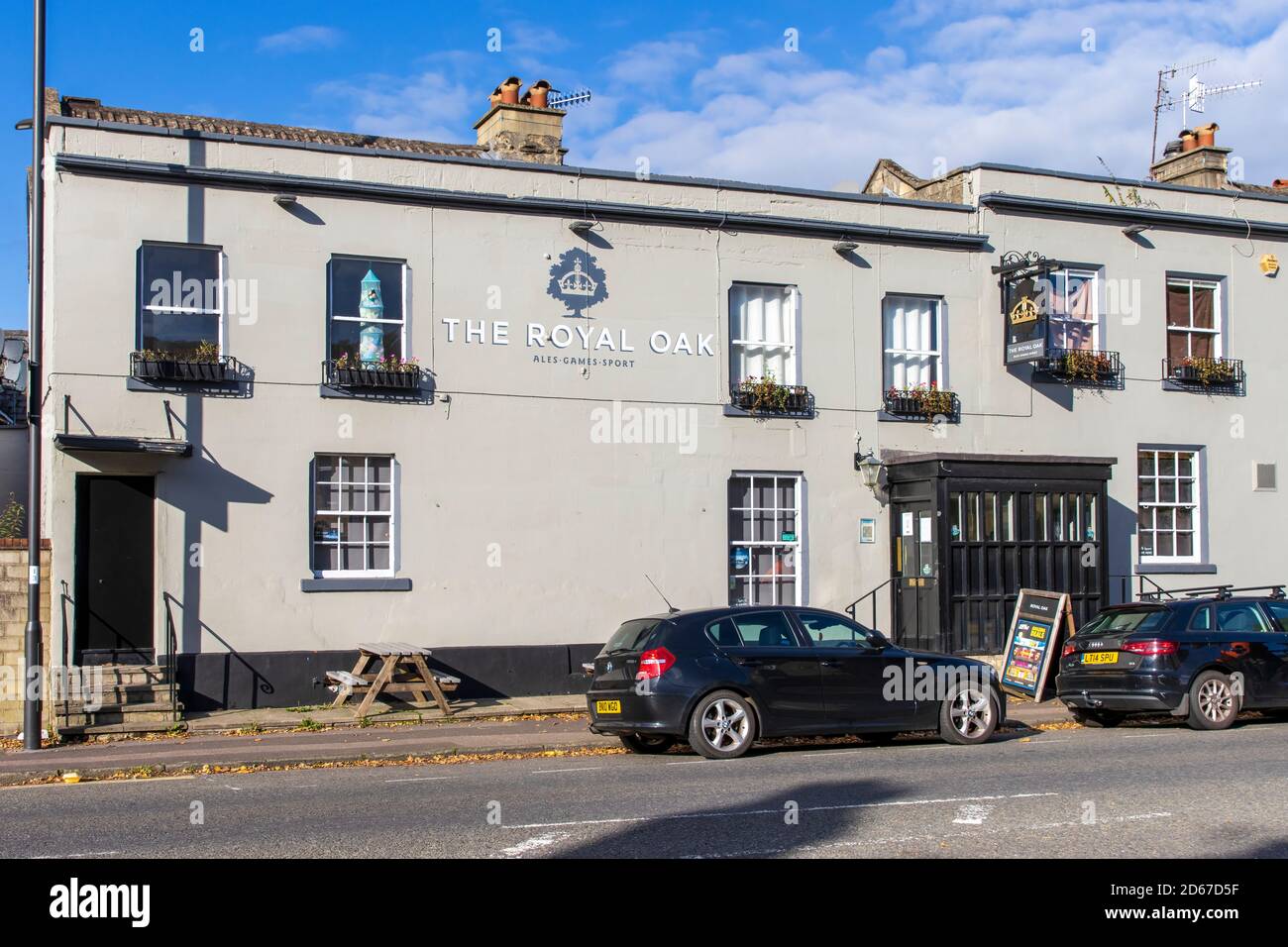 The Royal Oak, Public House at Widcombe, Bath Stock Photo - Alamy