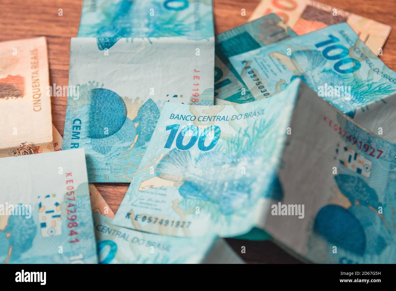 Brazilian bank notes hi-res stock photography and images - Alamy