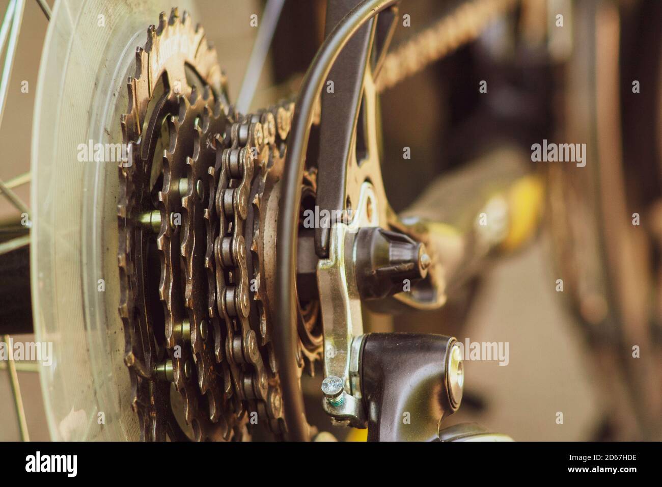 Bicycle gears hi-res stock photography and images - Alamy