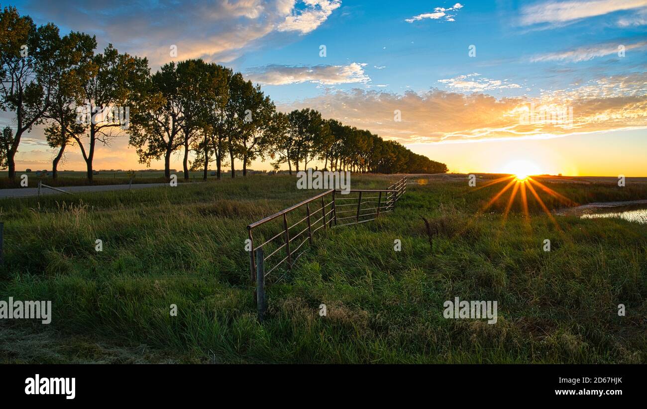 Beautiful alberta hi-res stock photography and images - Alamy