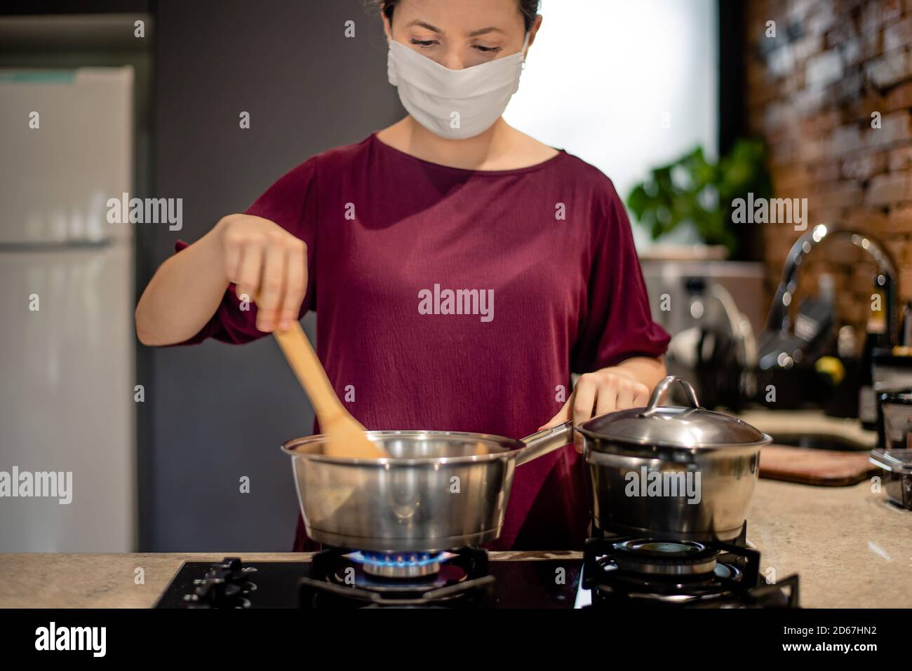 Cook mask hi-res stock photography and images - Alamy
