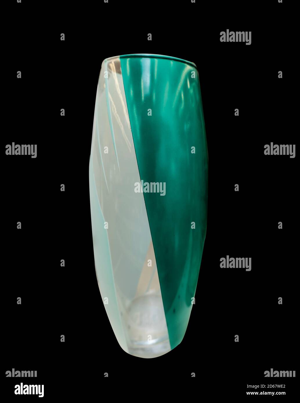 Modern vase shape and design hi-res stock photography and images - Alamy