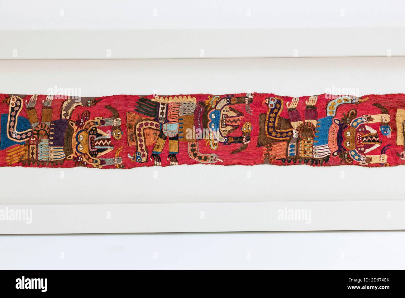 Paracas textile hi-res stock photography and images - Alamy