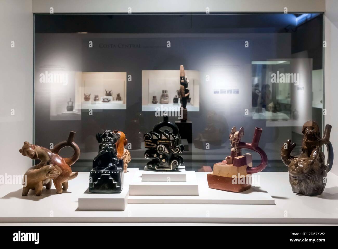 Pre-Columbian ceramics of Larco museum, Larco herrera museum, "Museo ...