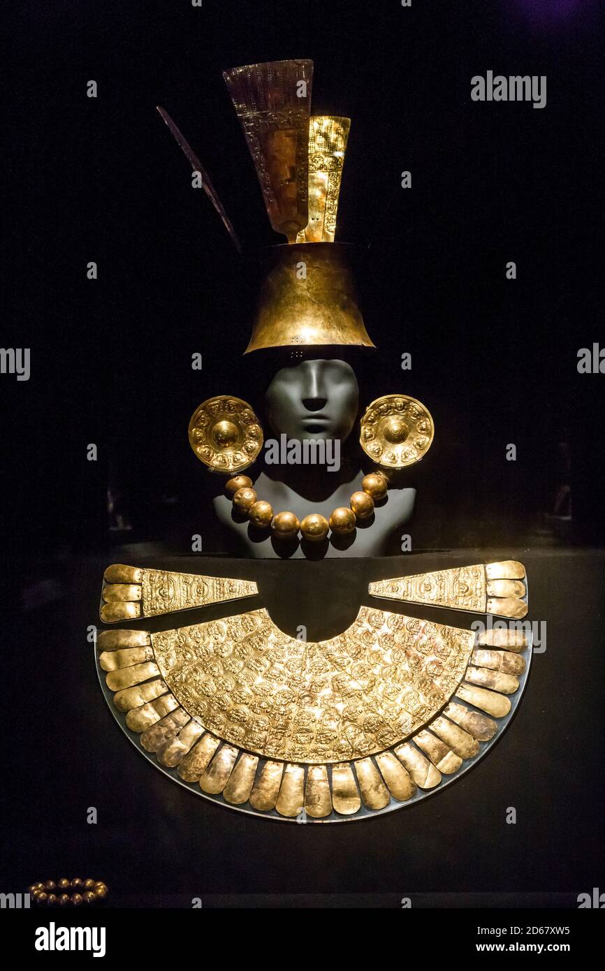 Pre-Columbian golden crown and earrings, Larco museum, Larco herrera ...