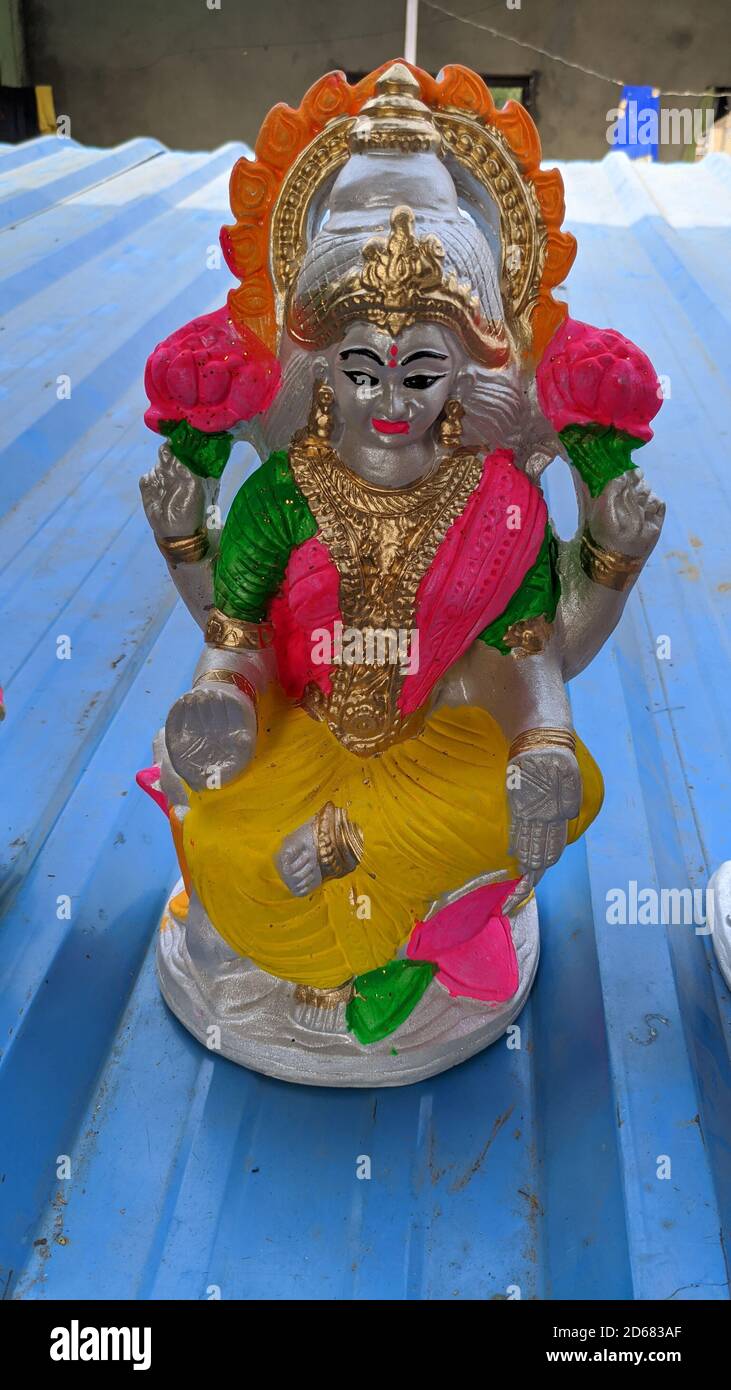 Devi durga face hi-res stock photography and images - Alamy