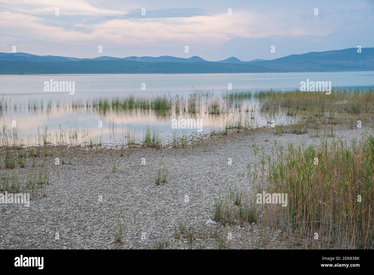 Lake Vrana (Vransko Jezero), Croatia Stock Photo - Alamy
