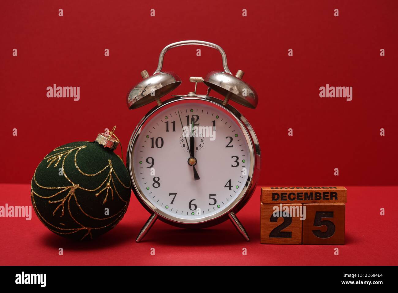Christmas alarm Clock Stock Photo - Alamy