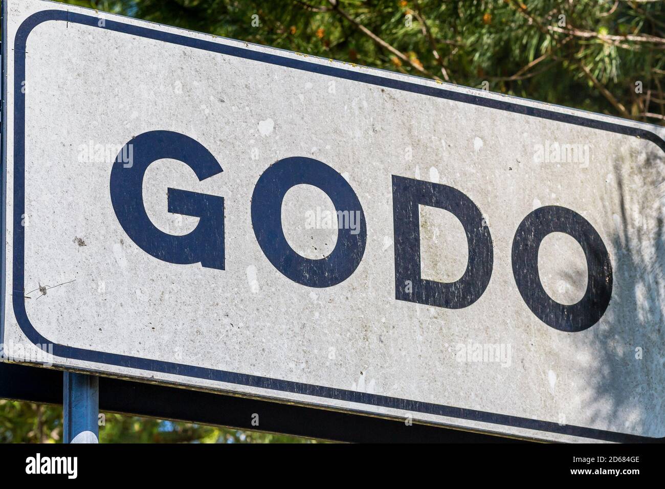 GODO (RA) - JUNE 5, 2019: sunlight is enlightening road sign of Godo ...