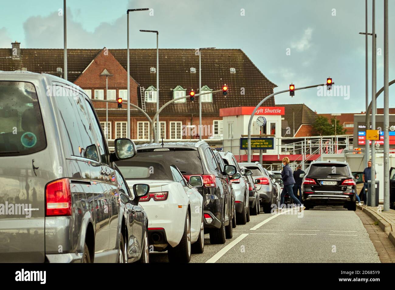 Sylt, Germany, September 5., 2020: Cars waiting in a long queue in ...