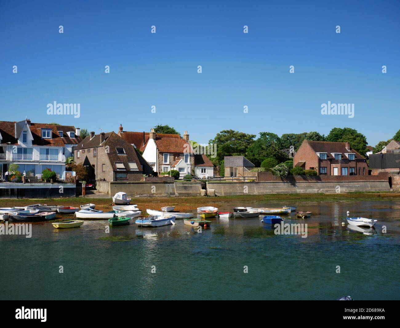 Emsworth hi-res stock photography and images - Alamy