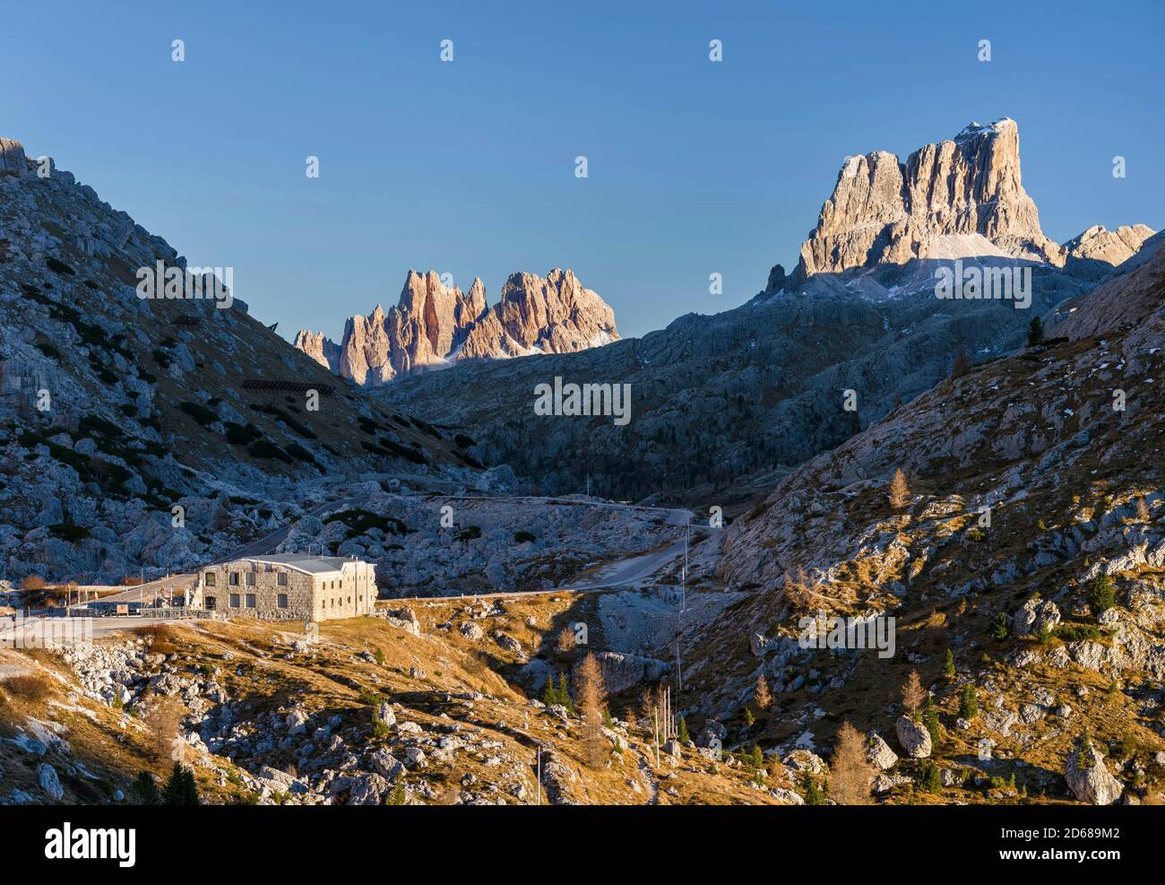 Valparola Mountain Pass - paso di Valparola towards Falzarego Pass in ...