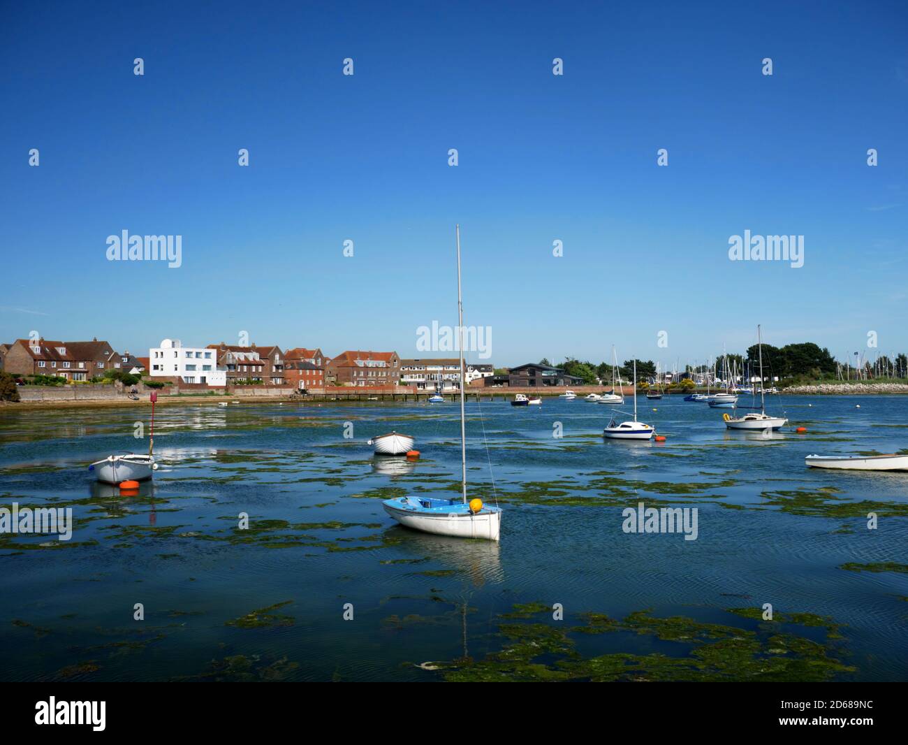 Emsworth harbour view hi-res stock photography and images - Alamy