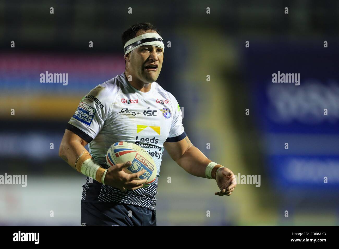 Bodene Thompson (20) of Leeds during the game Stock Photo - Alamy