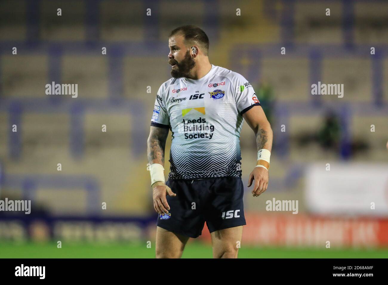 Adam Cuthbertson of Leeds in action during the game Stock Photo - Alamy
