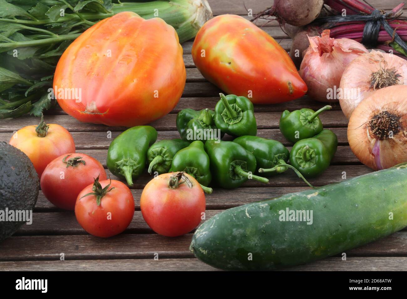 Set ripe green vegetables hi-res stock photography and images - Alamy