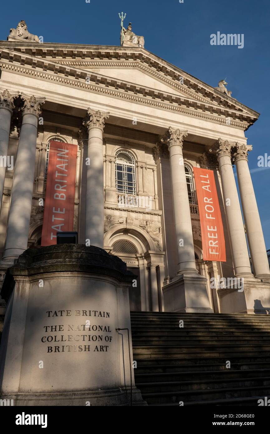 Tate museum poster hi-res stock photography and images - Alamy