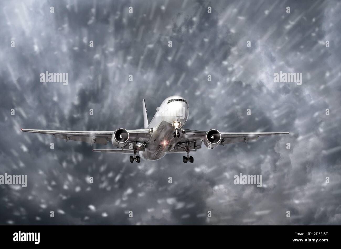 Airplane landing bad weather hi-res stock photography and images - Alamy