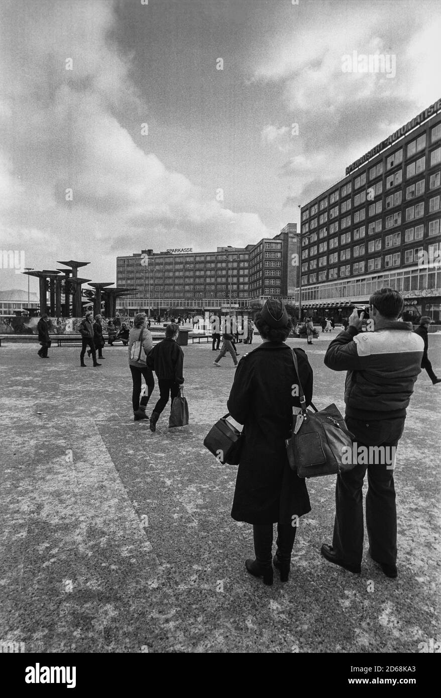 East berlin 1980s hi-res stock photography and images - Alamy