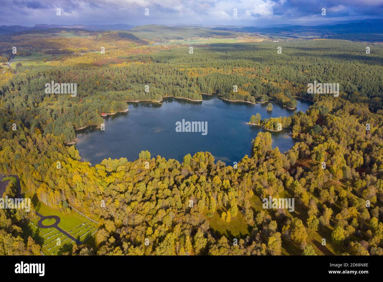 Scottish loch hi-res stock photography and images - Alamy
