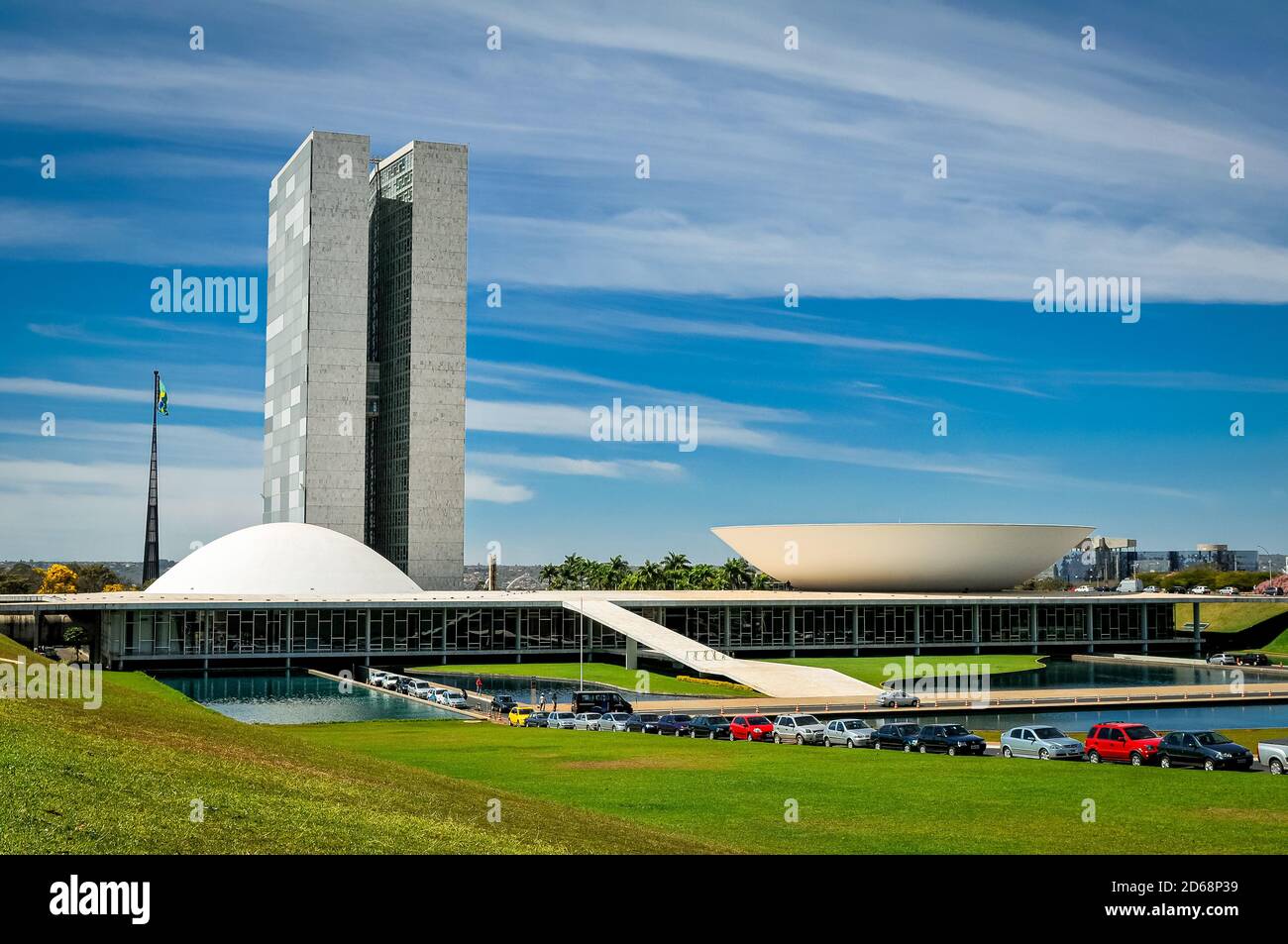Brasilia brazil oscar niemeyer national congress brazilian parliament ...