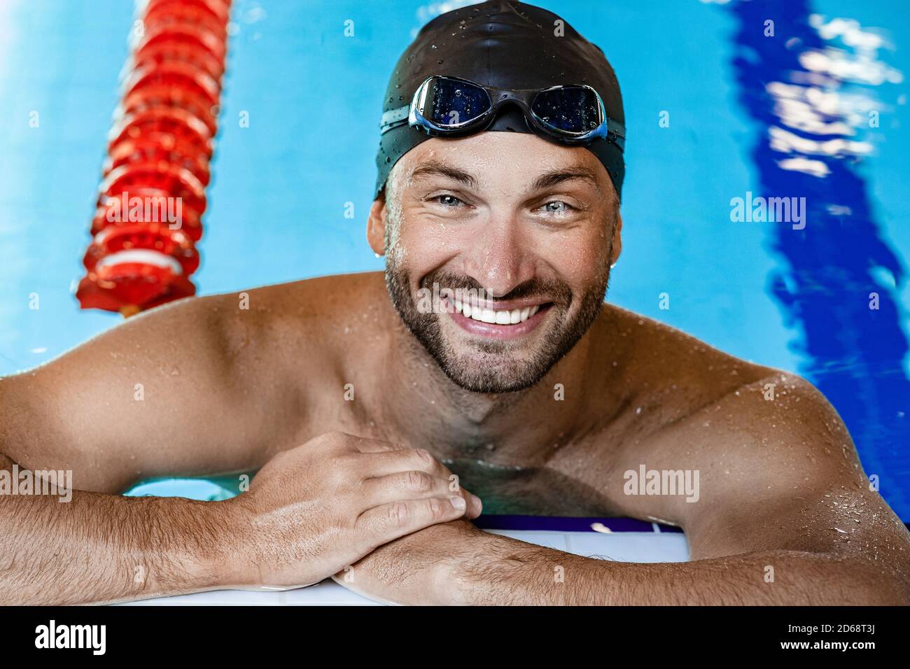 Poolside rooftop hi-res stock photography and images - Alamy