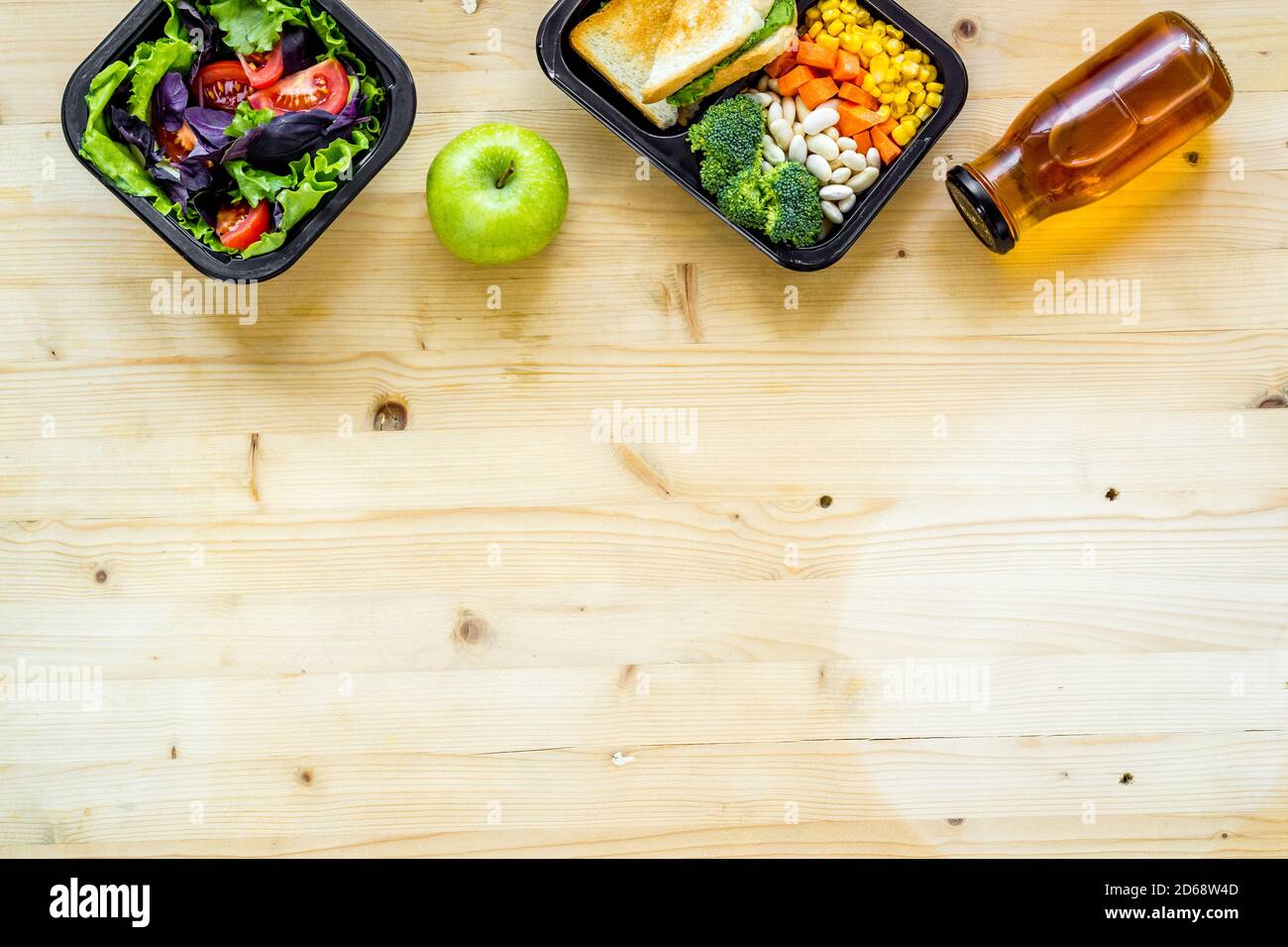 Layout of takeout food. Restaurant delivery menu background Stock Photo ...