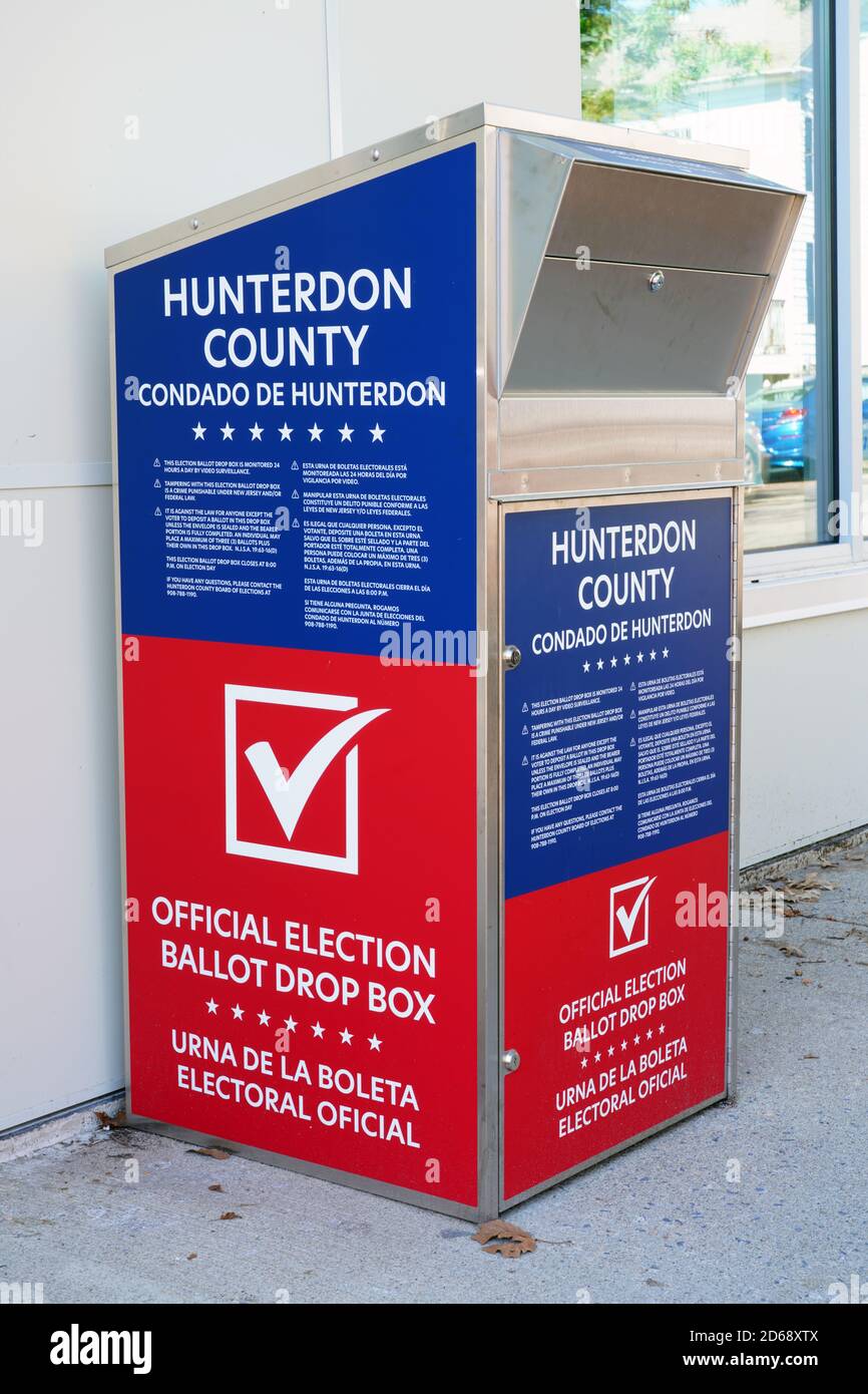 Us election ballot drop box hi-res stock photography and images - Alamy