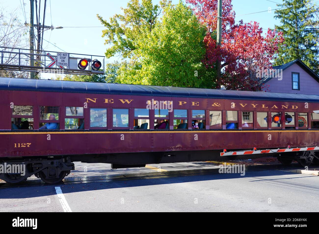 NEW HOPE, PA -3 OCT 2020- View of the New Hope and Ivyland rail road, a ...