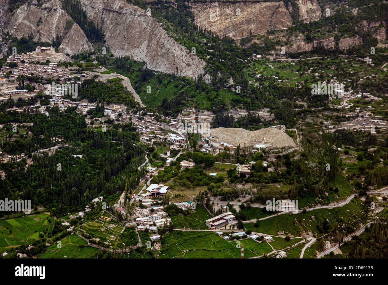 karimabad and gojal , hunza , northern areas of gilgit baltistan ...