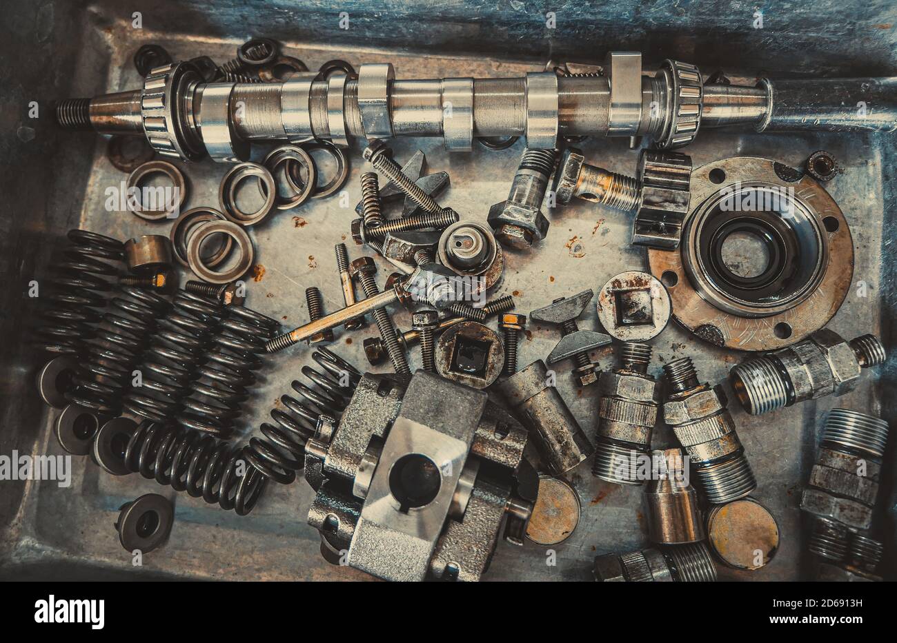 Parts of truck hi-res stock photography and images - Alamy