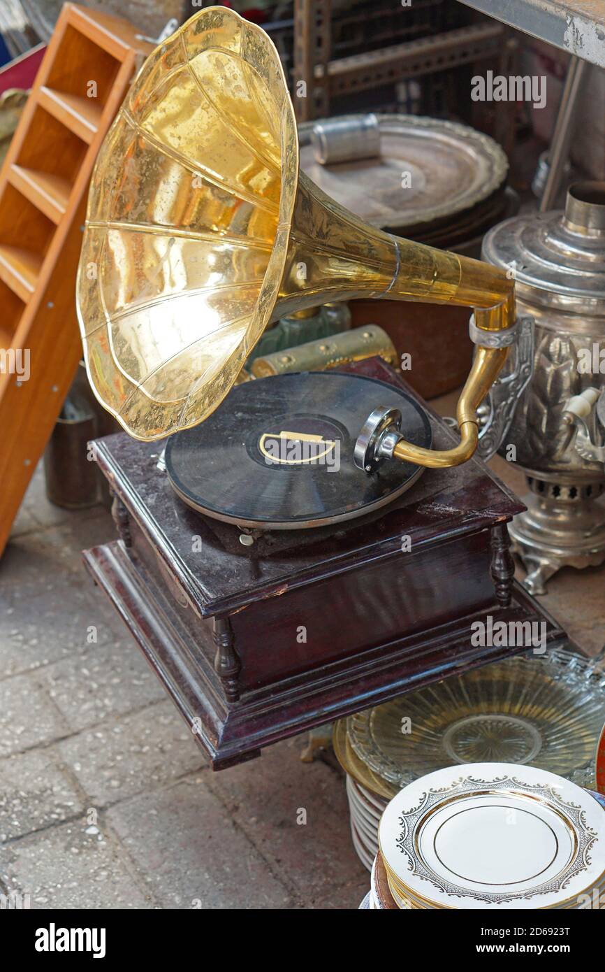 Antique vintage turntable with golden horn speaker Stock Photo - Alamy