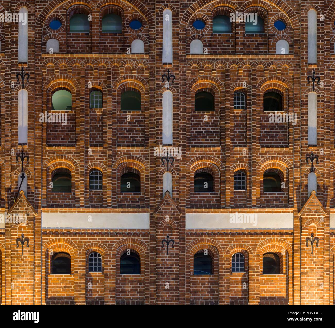 Stone buildt hi-res stock photography and images - Alamy