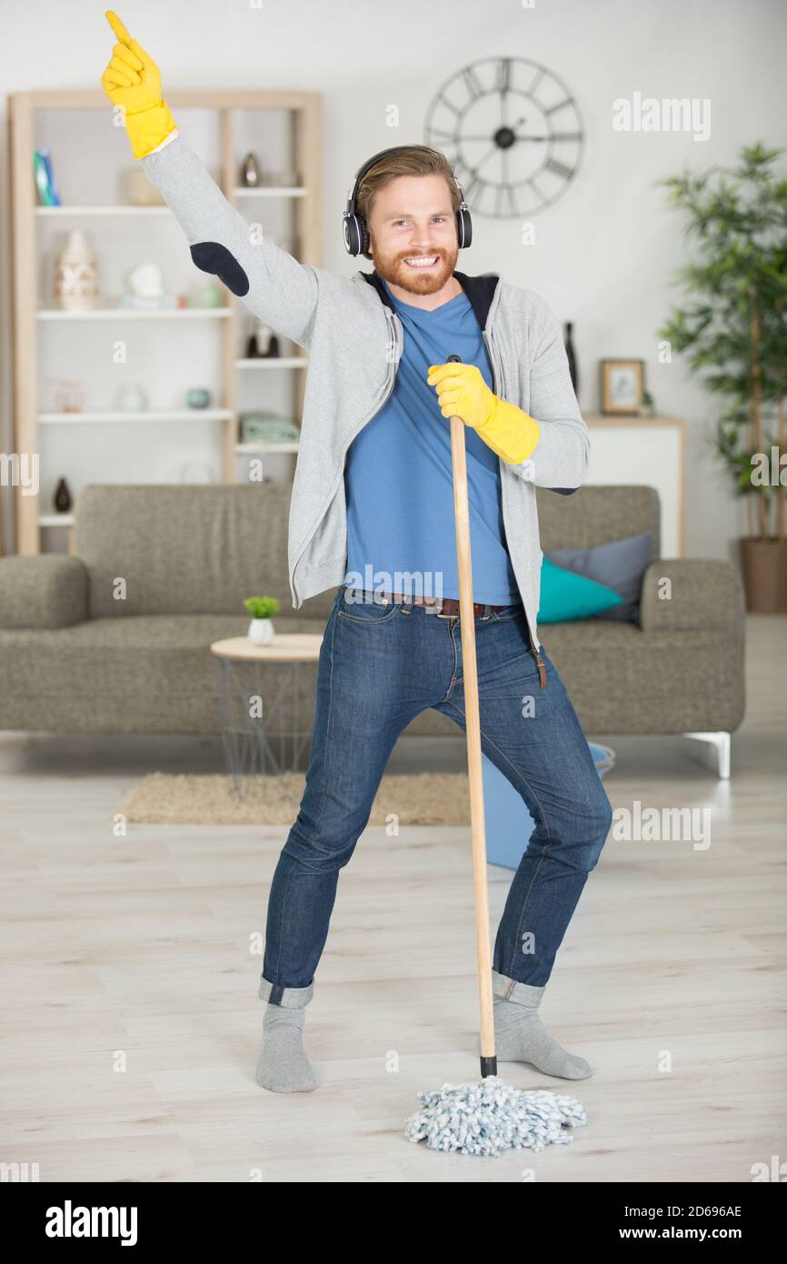 Man mop funny hi-res stock photography and images - Alamy