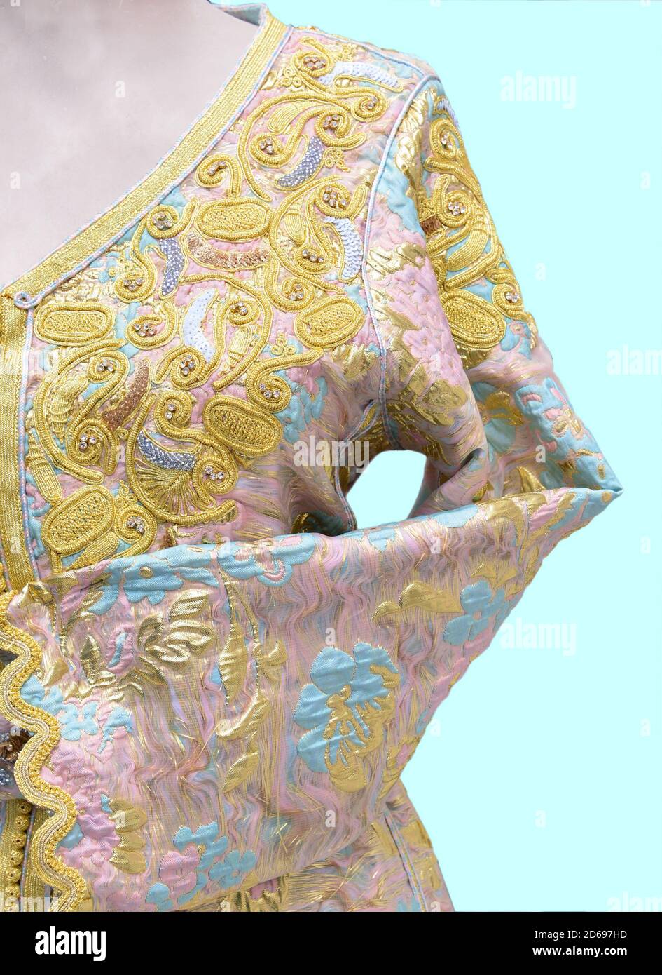 Moorish clothes hi-res stock photography and images - Alamy