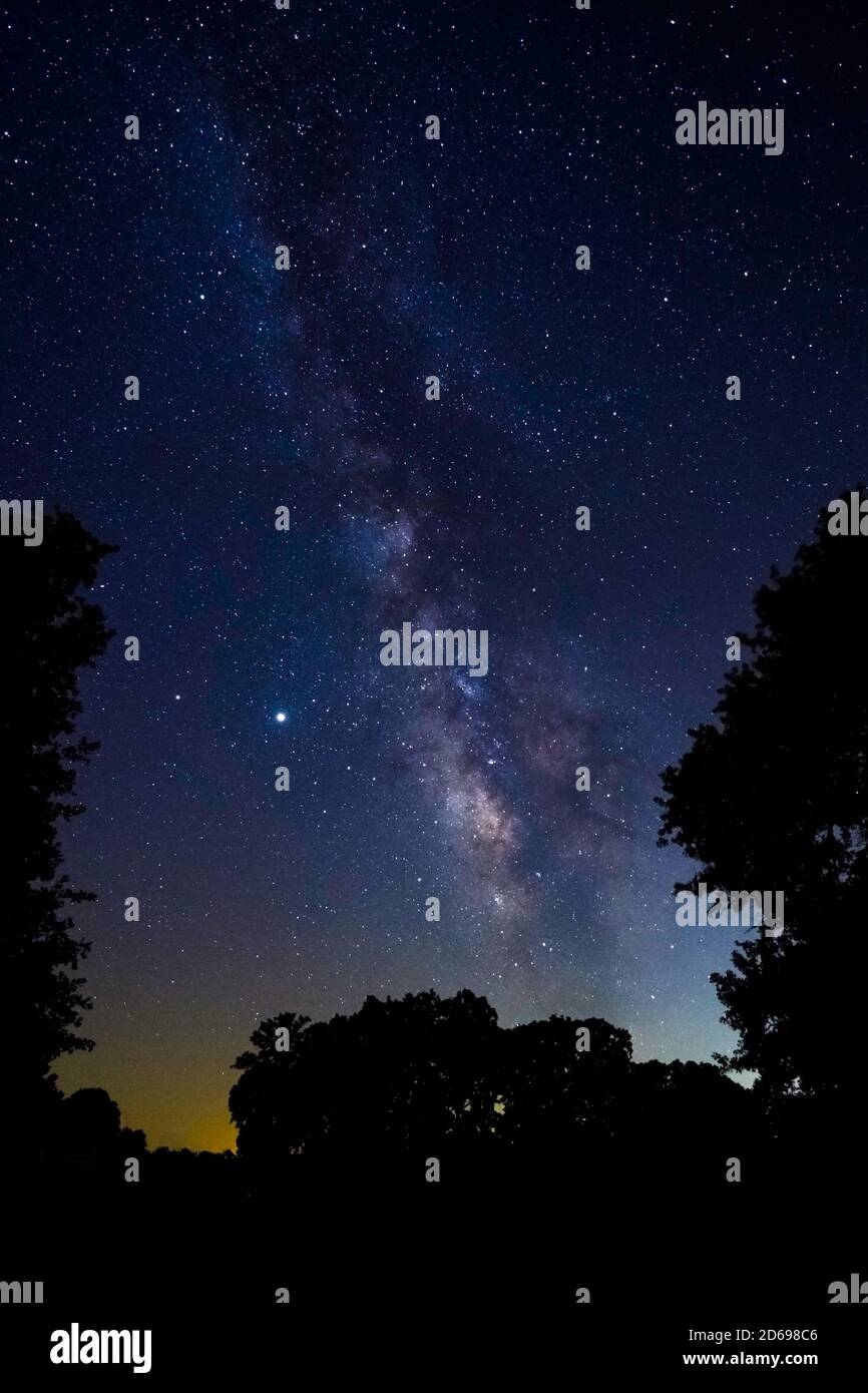 Stars stretching across the sky hi-res stock photography and images - Alamy
