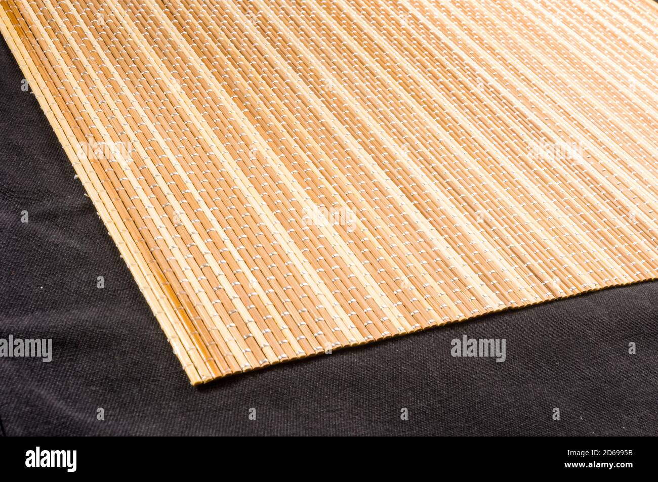 brown bamboo Mat - stand food, close-up, macro Stock Photo - Alamy