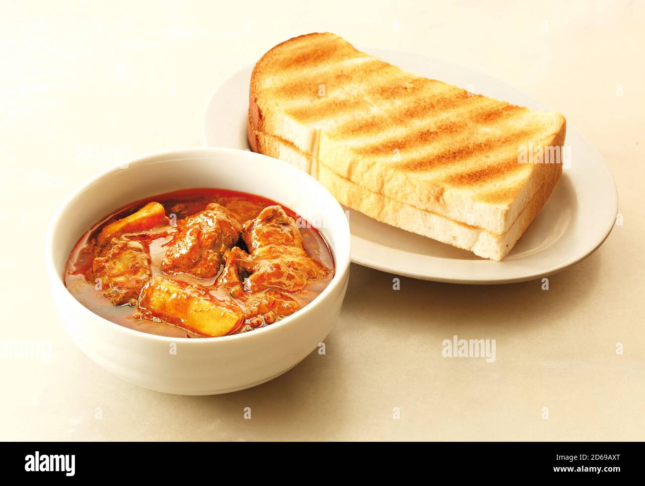 Toasted chicken hi-res stock photography and images - Alamy