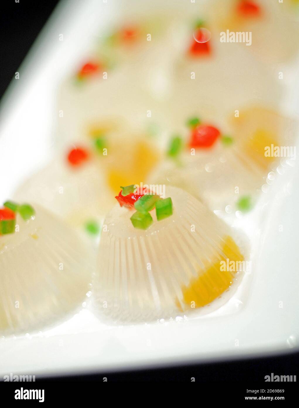 Jell and chill hi-res stock photography and images - Alamy