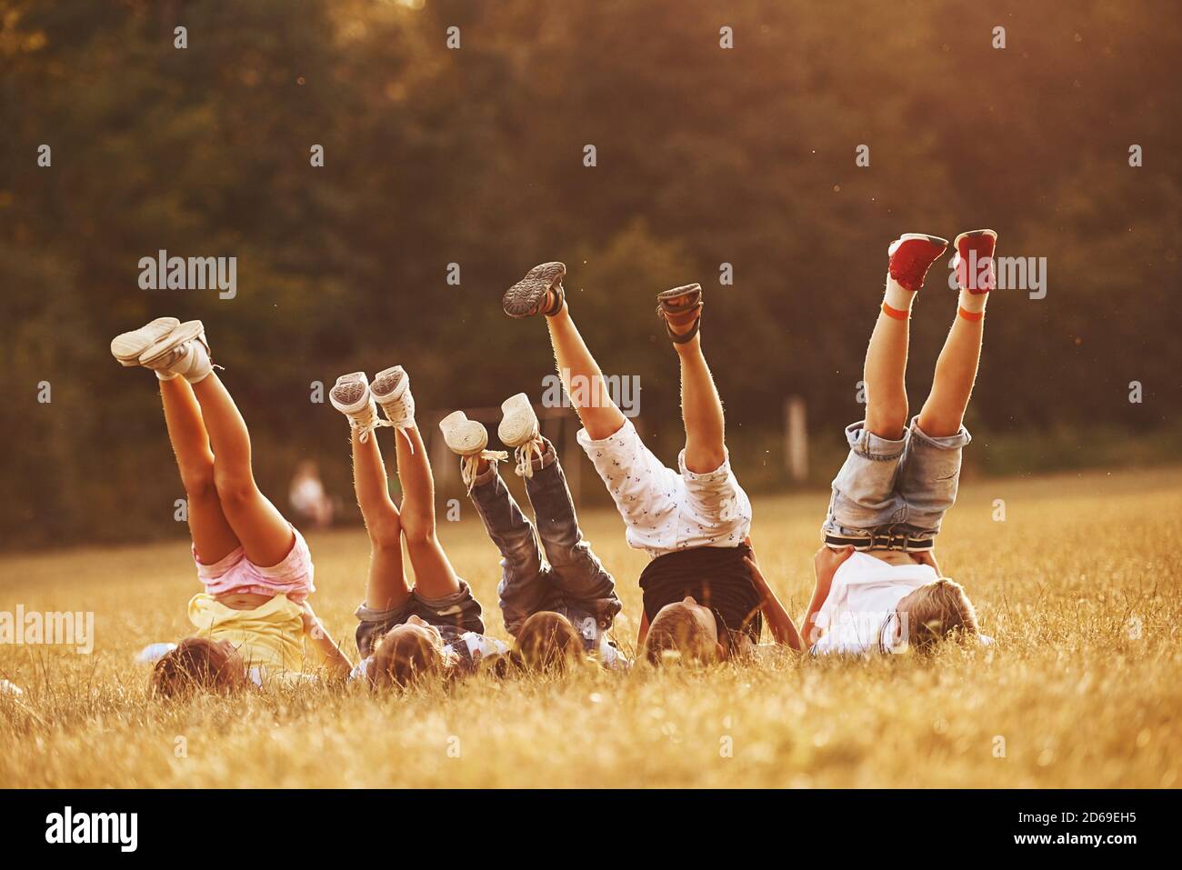 Kids legs field hi-res stock photography and images - Alamy