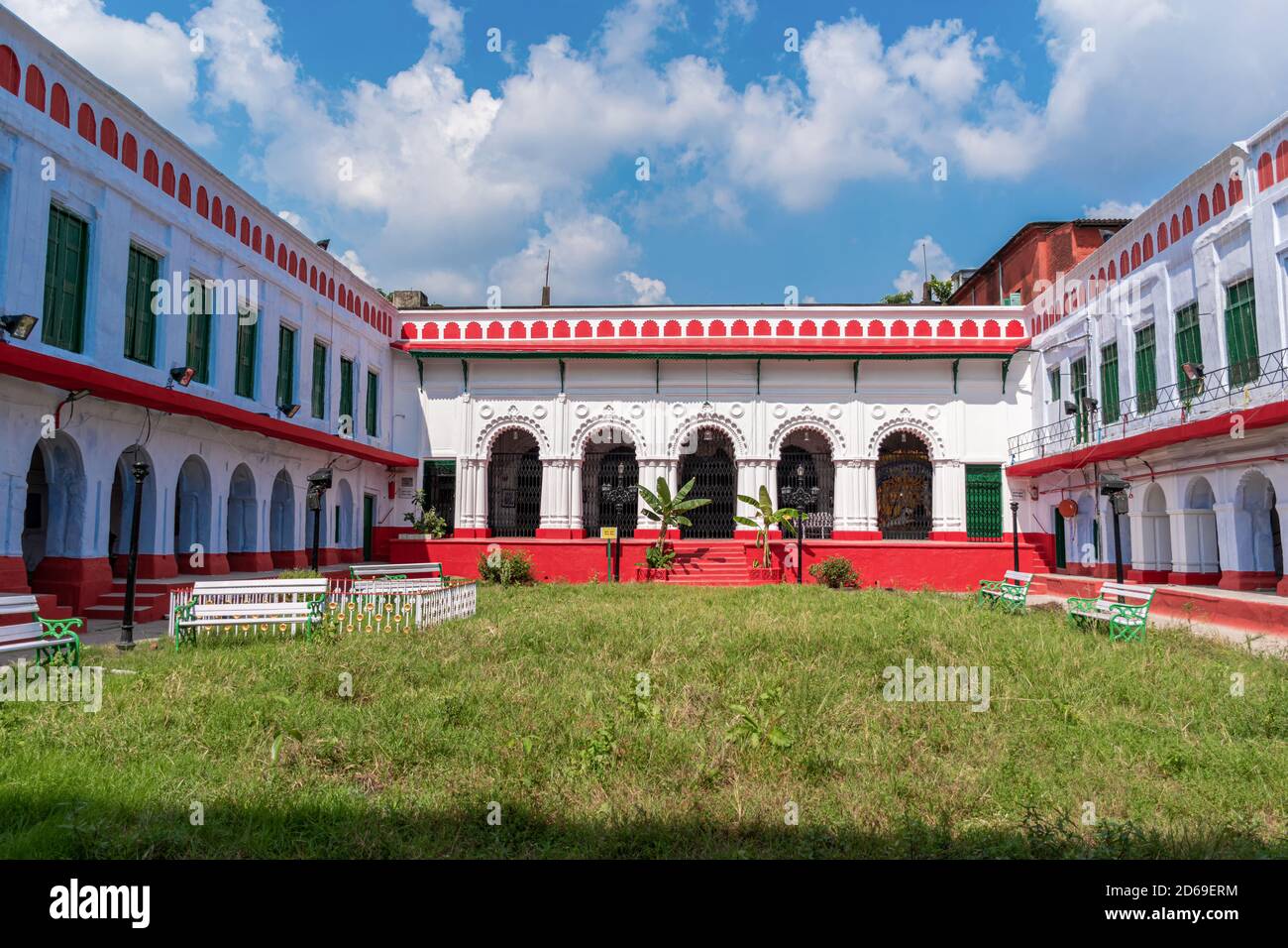 Shobhabazar Rajbari is the palace of the Shobhabazar royal family ...