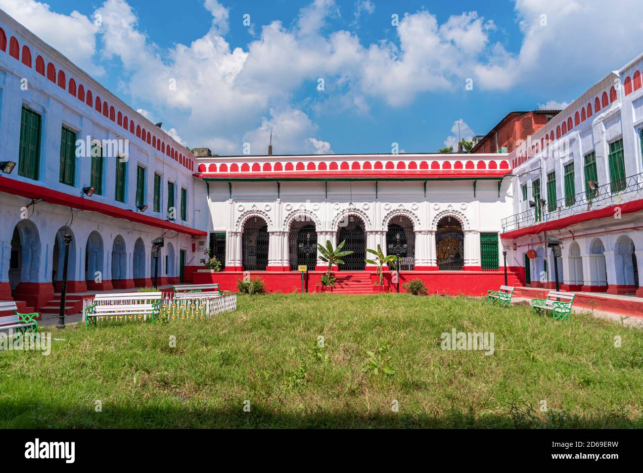 Rajbari hi-res stock photography and images - Alamy