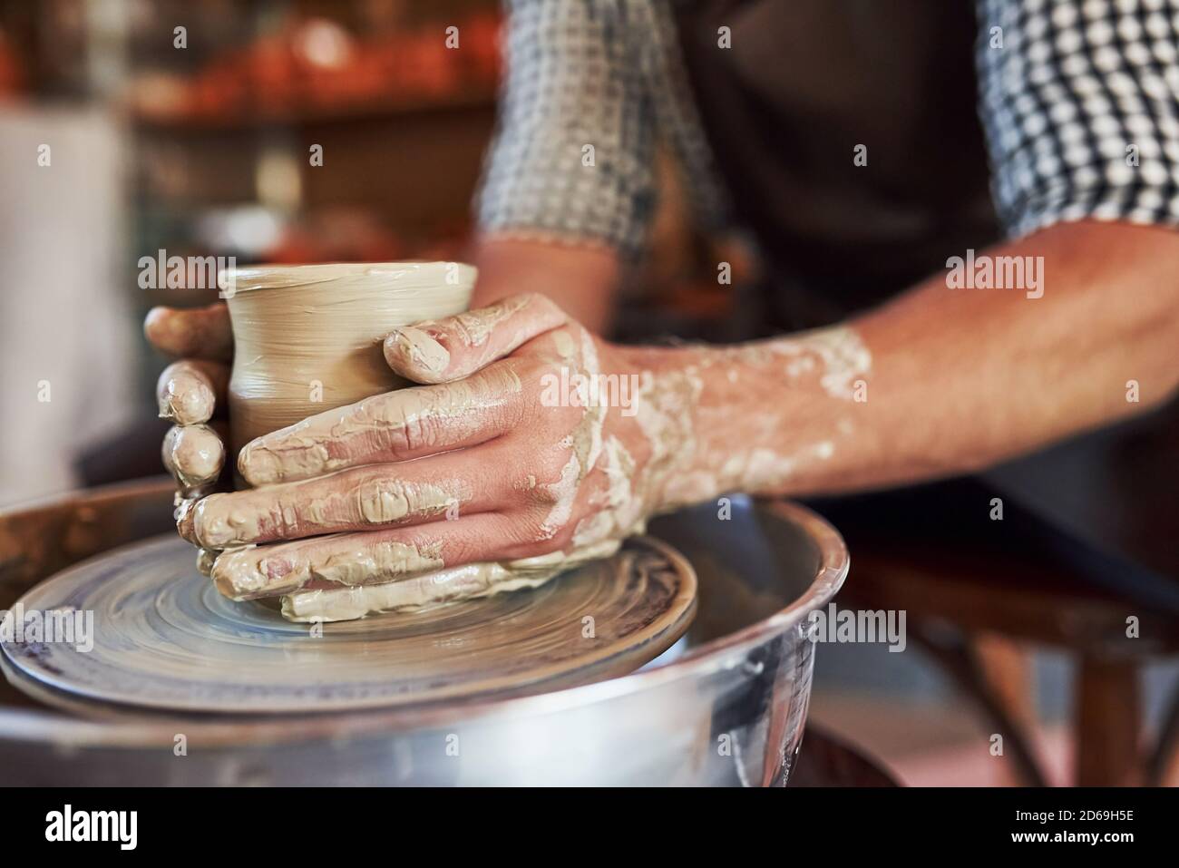 Close up potter creates product hi-res stock photography and images - Alamy