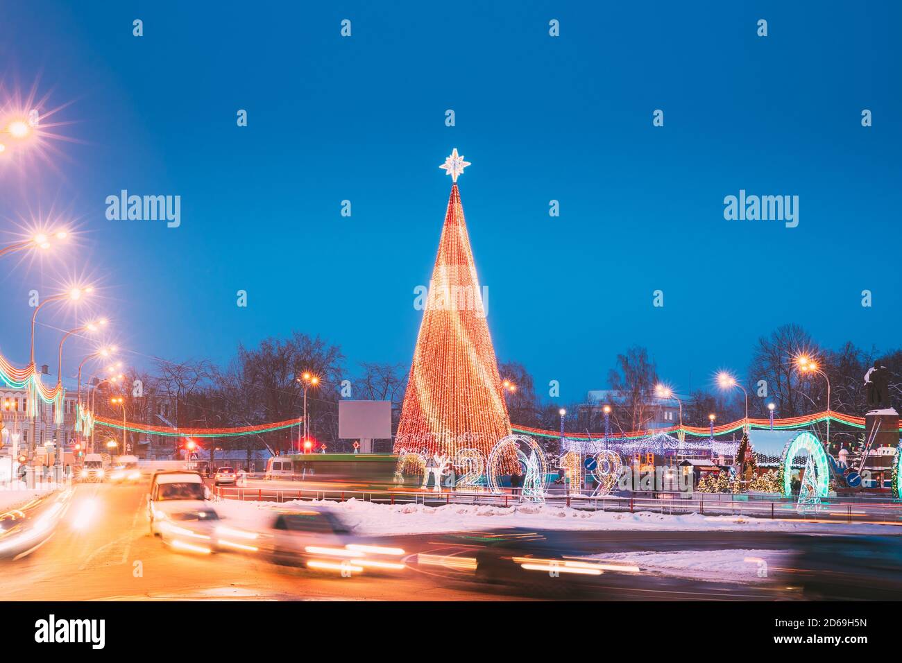 Christmas Tree And Festive Illumination On Lenin Square In Gomel. New ...