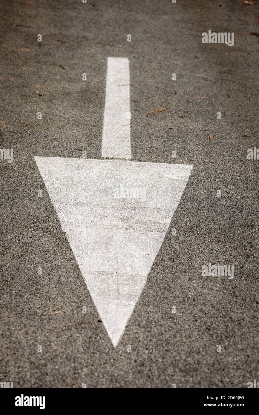 Road marking no entry hi-res stock photography and images - Alamy