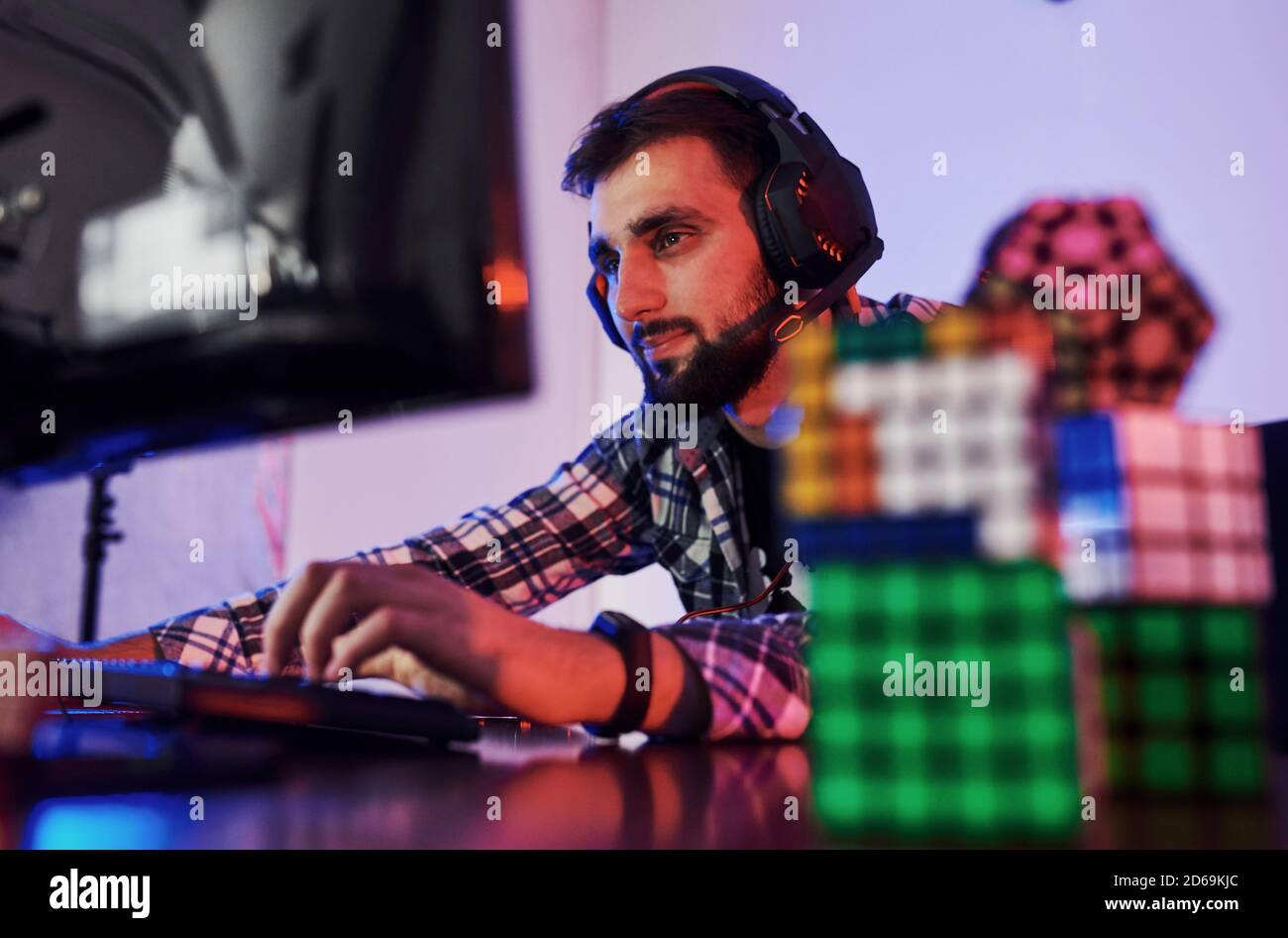 Gamer pc hi-res stock photography and images - Alamy