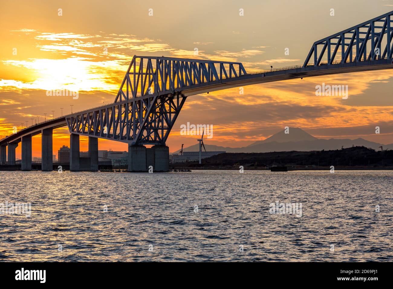 Sunset at tokyo gate bridge hi-res stock photography and images - Alamy