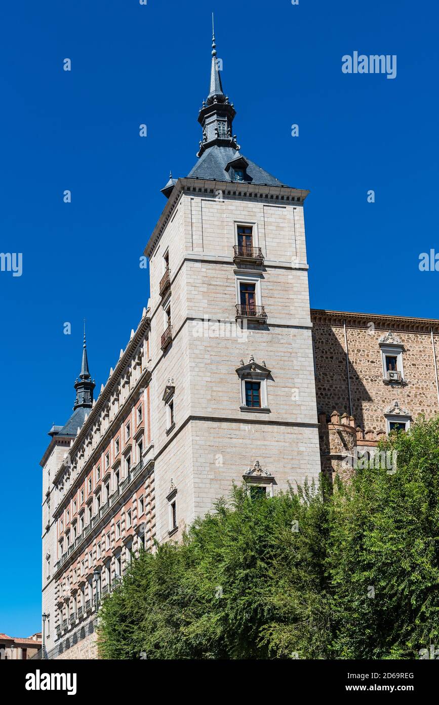 Toledo alcazar moscardo hi-res stock photography and images - Alamy