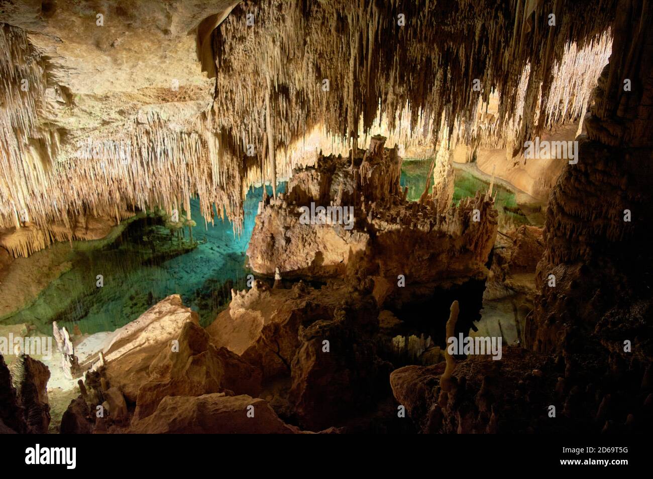 Limestone stalagmite hi-res stock photography and images - Alamy