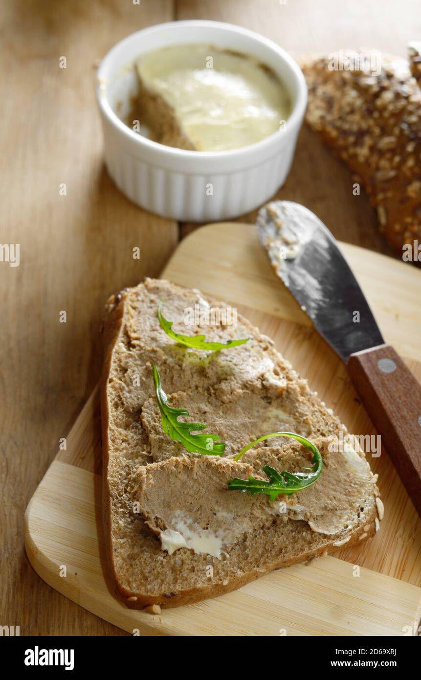 Fresh bun pate hi-res stock photography and images - Alamy